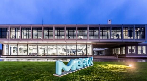Merck et Moderna annoncent des résultats préliminaires positifs pour un ...