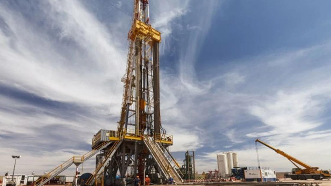 شركة Predator Oil & Gas تبدأ عمليات الحفر في بئر "MOU-5" لاستكشاف حقل غاز "تيتانوصورس" بالمغرب